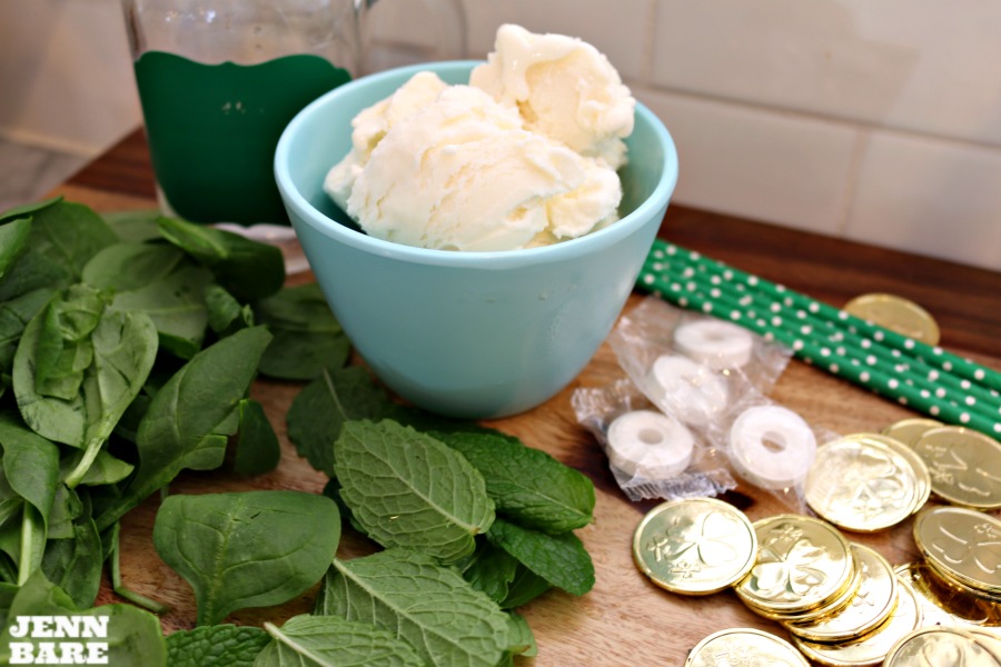 Recipe: Healthier Shamrock Shake | Jenn Bare
